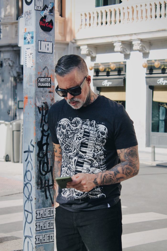 Skull Synth T-shirt by Rakit – Rakit